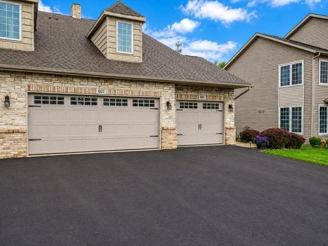 607 Queens Ct Unit 0, Rockton, IL 61072