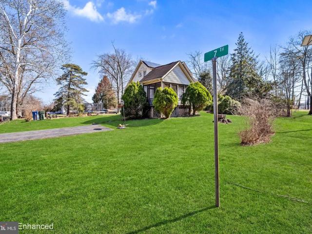 607 Railroad Boulevard
