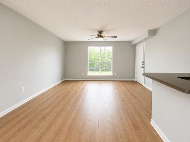 607 Reed Lane 3
