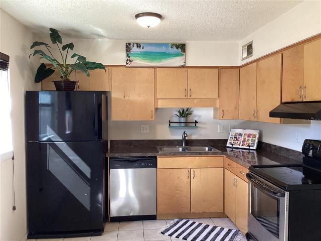 607 Ridge Pl, Tavares, FL 32778 | MLS #G5104 | Compass