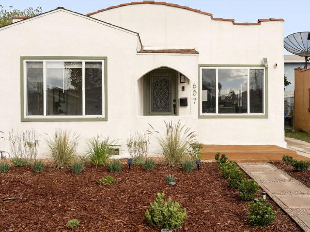 607 W 111th Pl, Los Angeles, CA 90044 | MLS #25621 | Compass