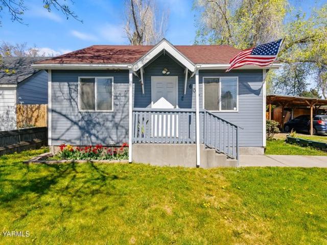607 W Viola Ave, Yakima, WA 98902