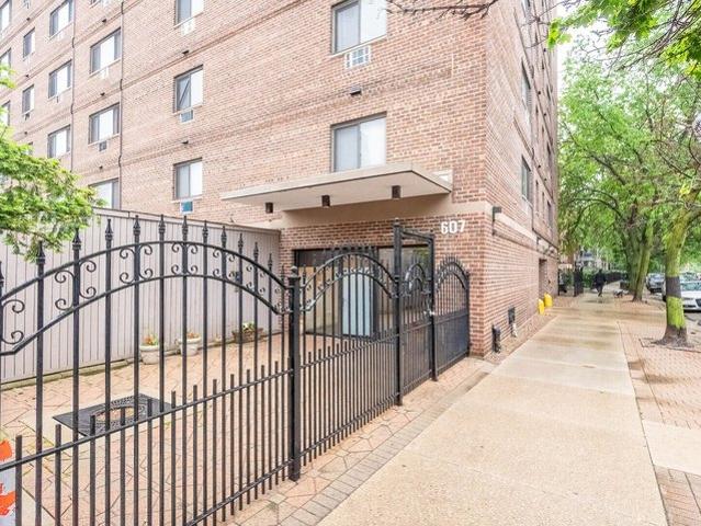 607 W Wrightwood Ave Apt 315, Chicago, IL 60614