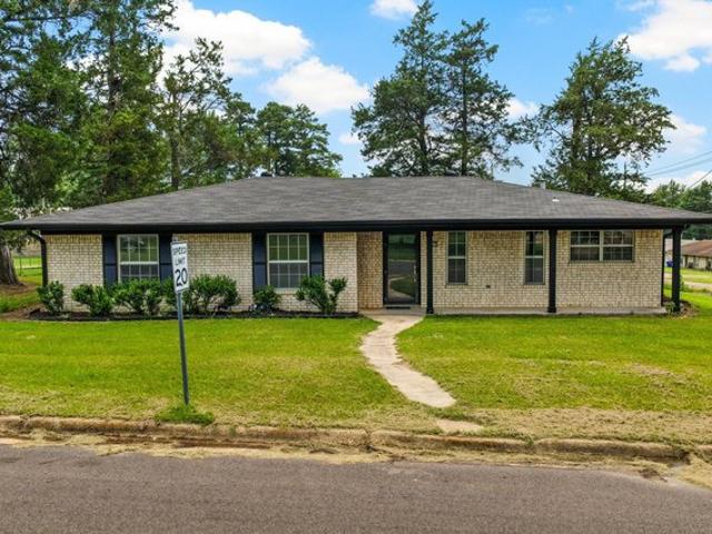 607 W Campbell Rd, Linden, TX 75563