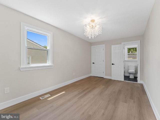 607 W Madison Avenue