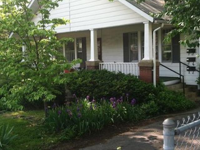607 W Main St, Carbondale, IL 62901