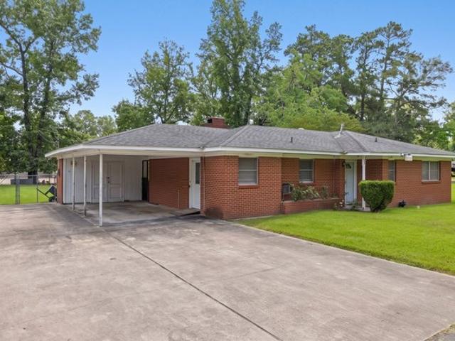 607 Walker Ave, Cleveland, TX 77327