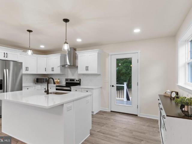 607 Walnut Avenue