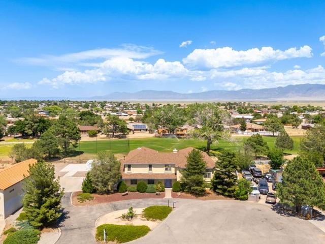 607 Willowbrook Ln, Rio Communities, NM 87002