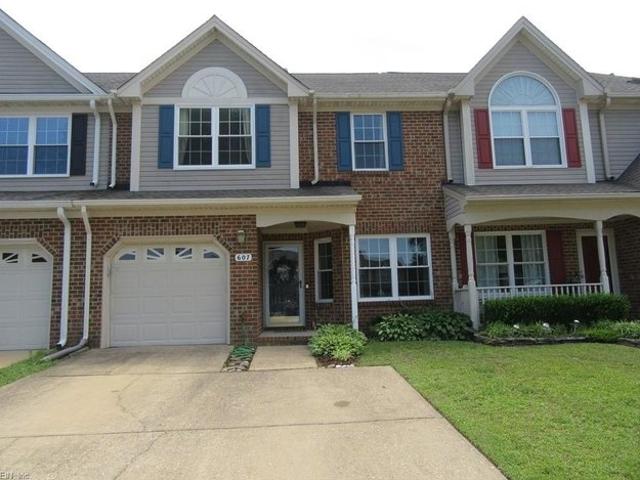 607 Windmill Pt, Chesapeake, VA 23322