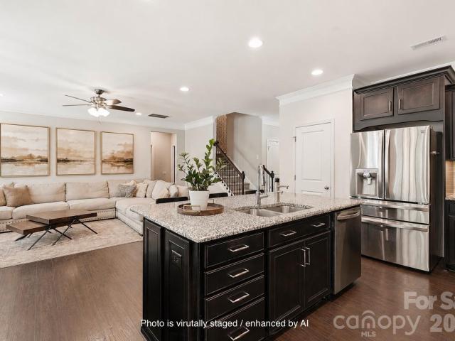 607 Winter Walk Lane