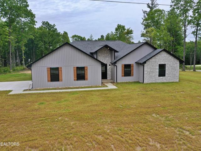 607 Taylon Lane