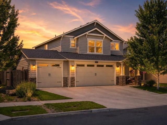 60865 SE Sweet Pea Dr, Bend, OR 97702
