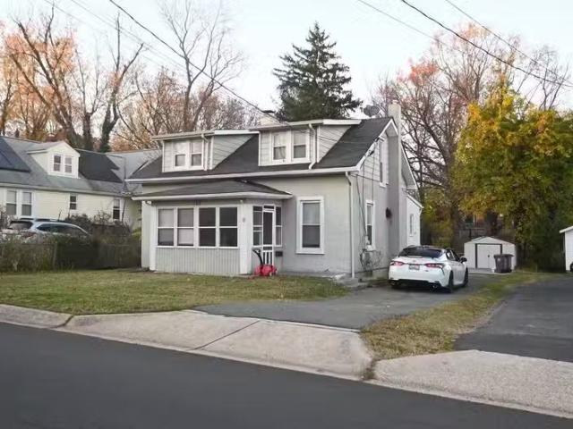 60874058 310 Crabb Ave