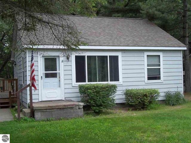 6087 Cedar Lake Rd, Oscoda, MI 48750