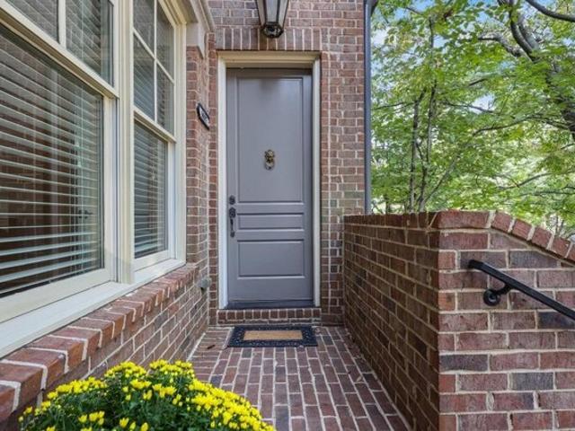 6087 City Walk Ln, Atlanta, GA 30328