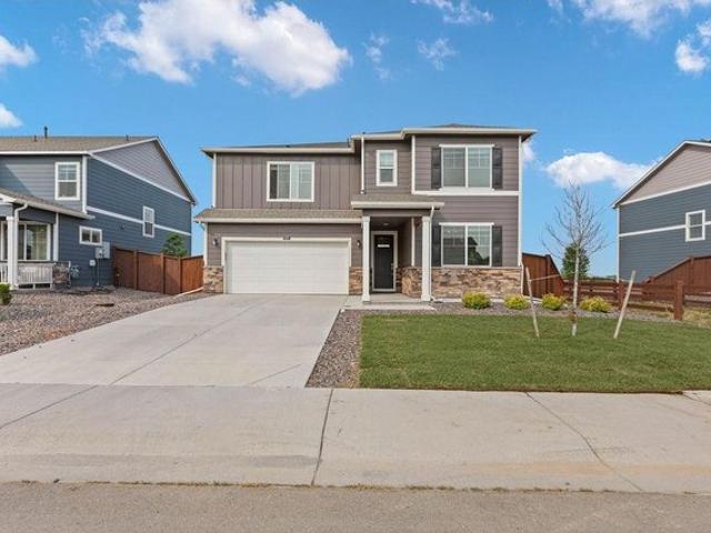 6087 Holstein Dr, Fort Collins, CO 80528
