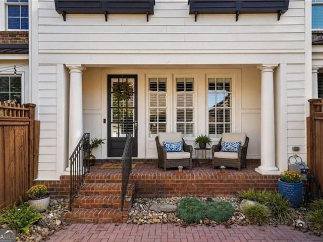 6088 Holly Park Ln SE, Mableton, GA 30126