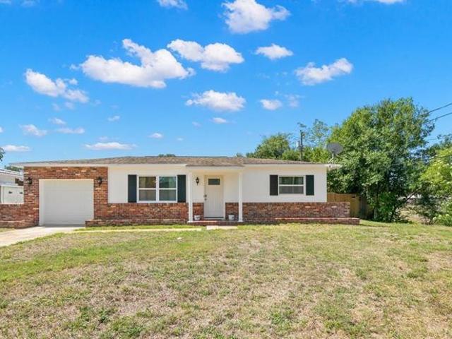 6088 43rd Ave N, Kenneth City, FL 33709