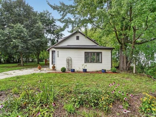 6089 Hardy Ave, Meridian Township, MI 48823
