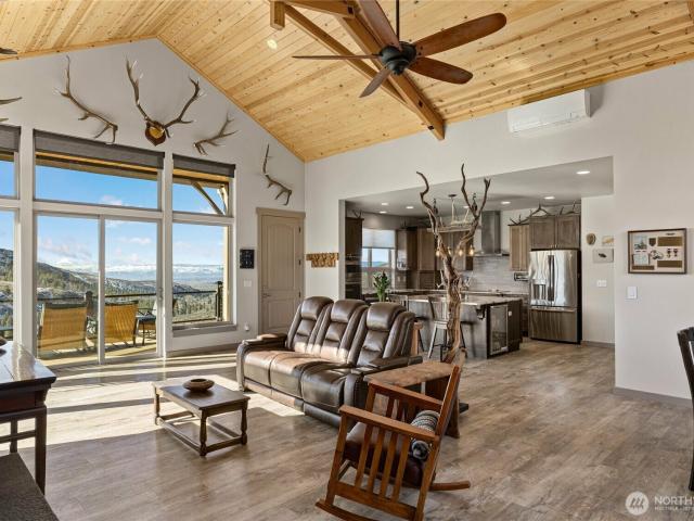 6083 Secret Canyon Rd, Ellensburg, WA