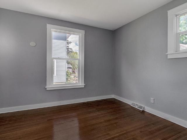 608 7th Avenue SE