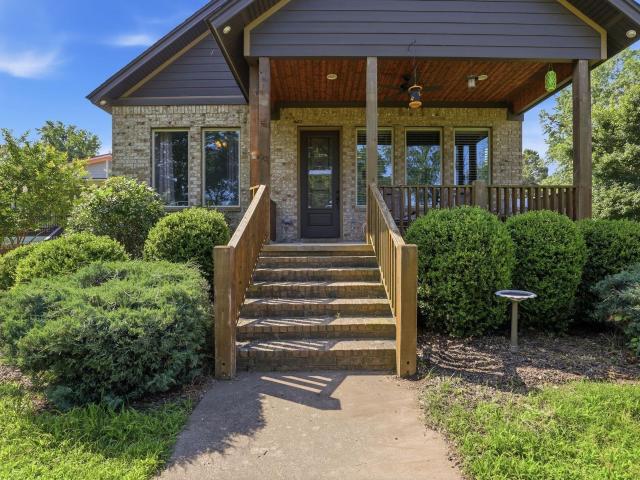 608 Cottage Lane