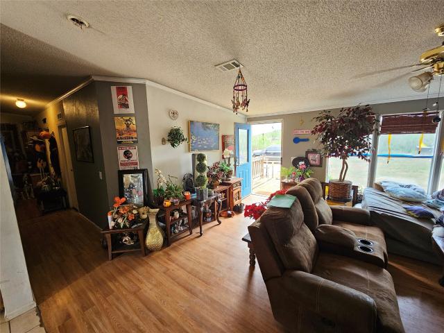 608 Country Breeze