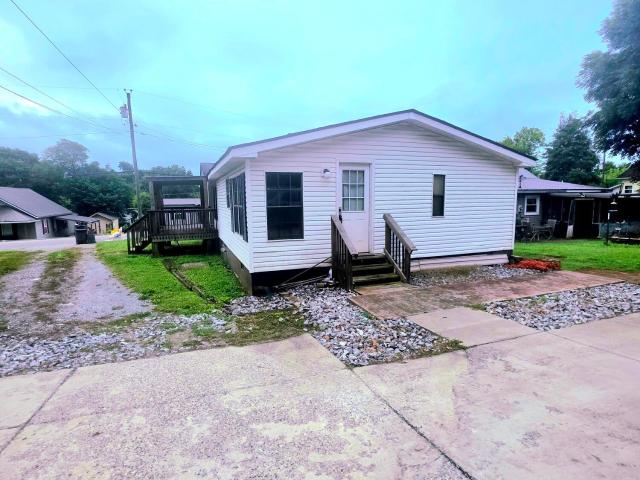 608 Church St