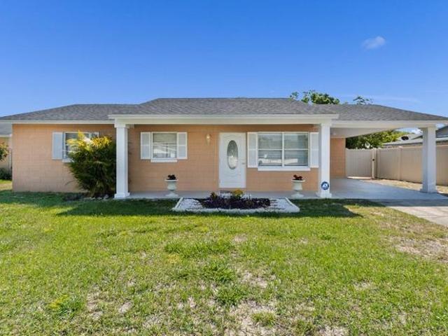 608 Clayton Cir, Winter Haven, FL 33880