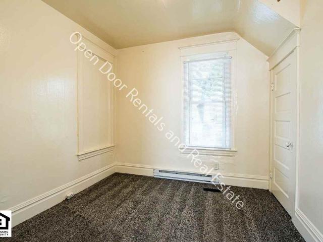 608 Anderson Ave 2 Bedroom Apartment for Rent at 608 Anderson Ave, Fort Wayne, IN 46805 Spy Run