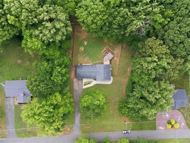 608 Alpine Road