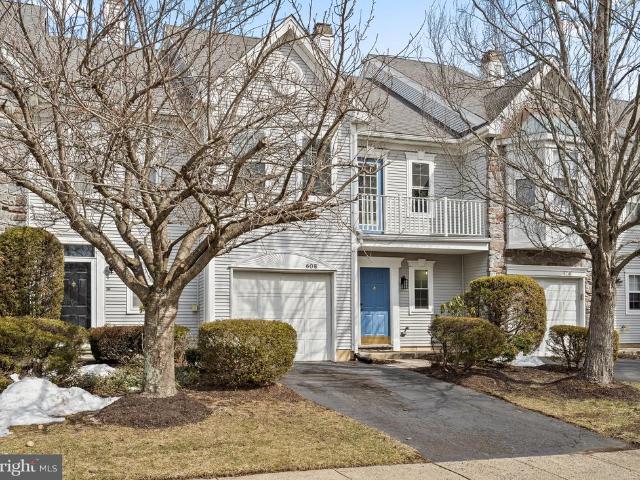 608 Ascot Court