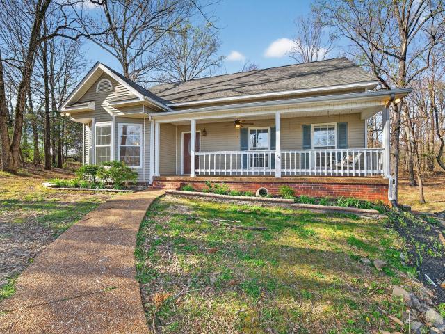 608 Beechtree Ct, Burns, TN 37029 | MLS #3160 | Compass