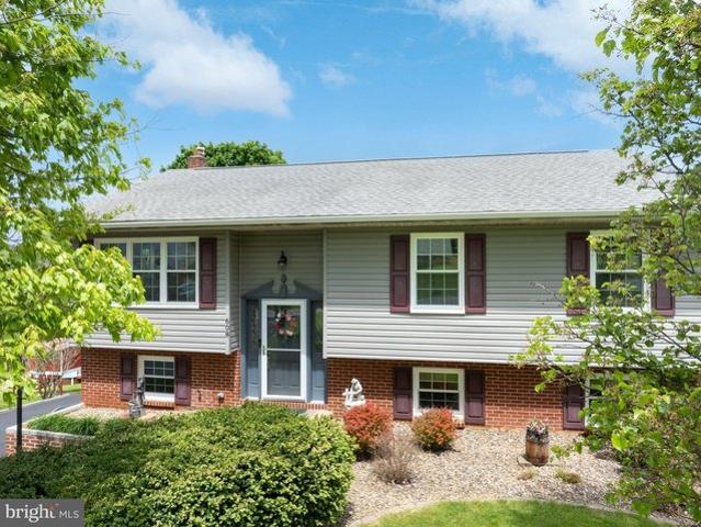 608 Blanchard St, Bellefonte, PA 16823