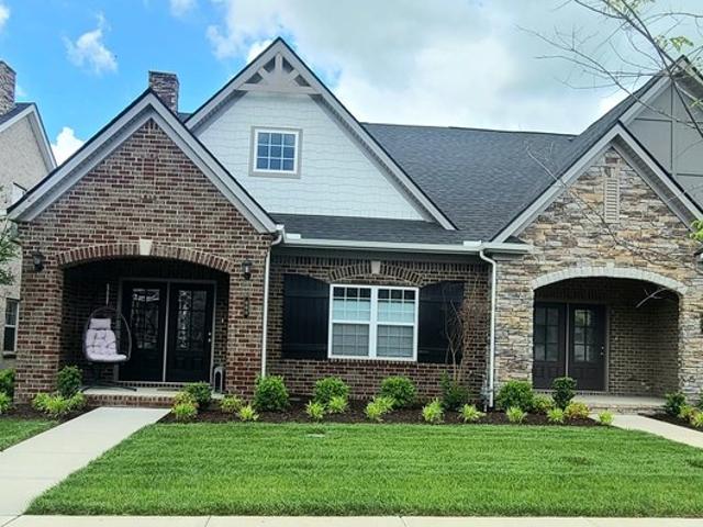 608 Douglas St, Lebanon, TN 37087
