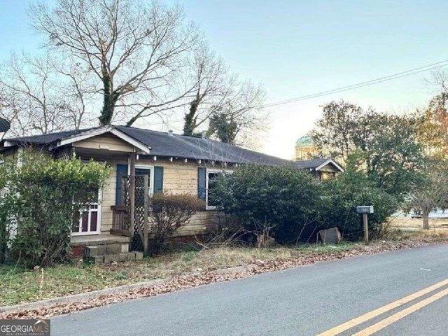 608 E Wall St, Griffin, GA 30223