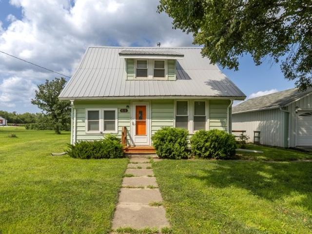 608 E Adams St, Jefferson, IA 50129