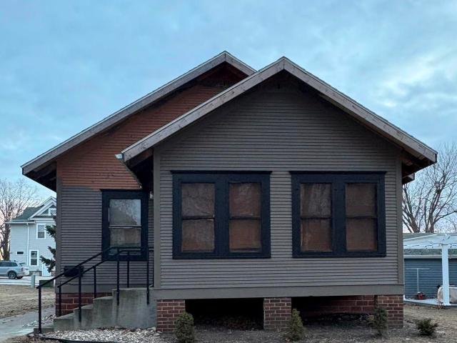 608 E North Street