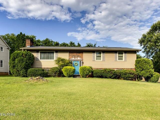 608 Fernwood Rd, Knoxville, TN 37923