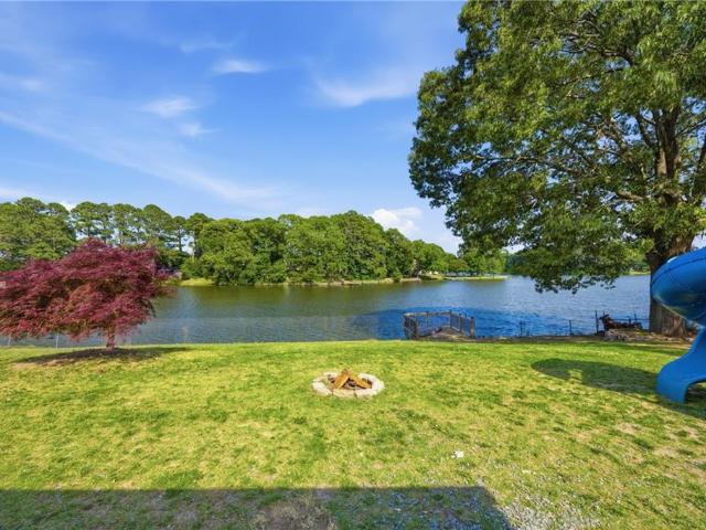 608 Hessian RD