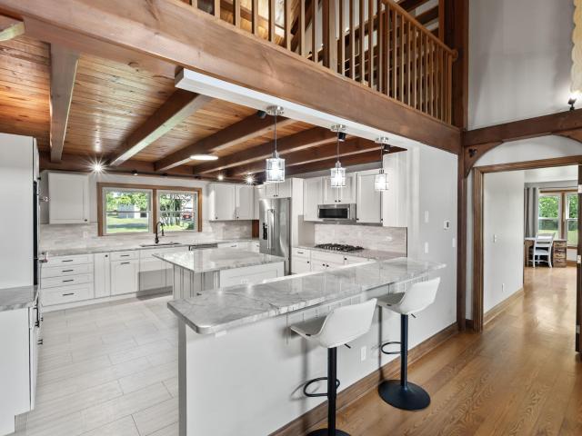 608 Hicks Pike
