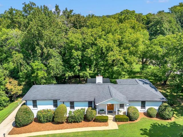 608 Hill Rd