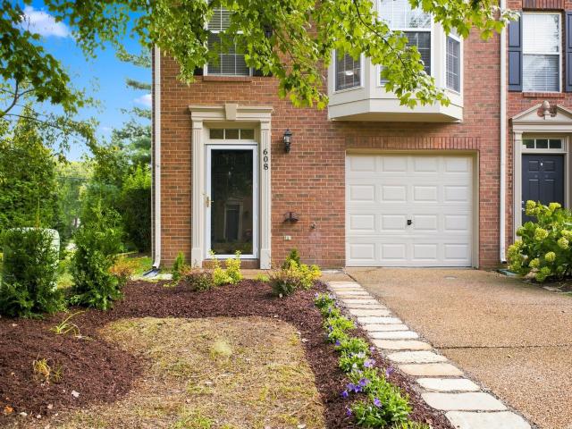 608 Huffine Manor Cir