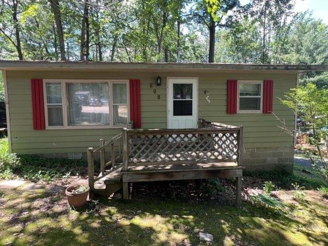 608 Jill St, Harrison, MI 48625