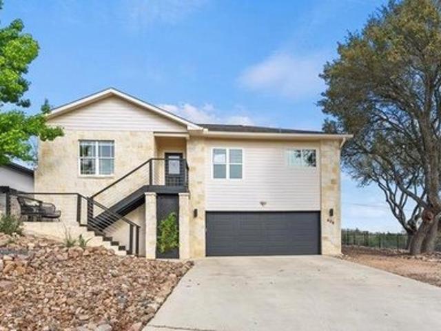608 Oak Hollow Dr, Kerrville, TX 78028