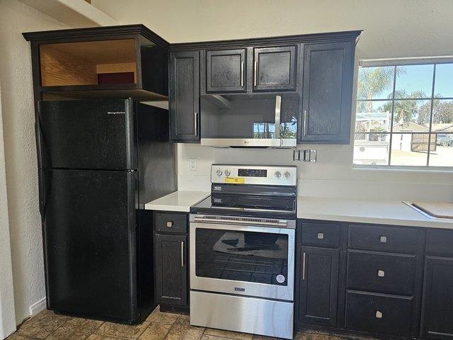 608 Las Flores Dr, San Marcos, CA 92078