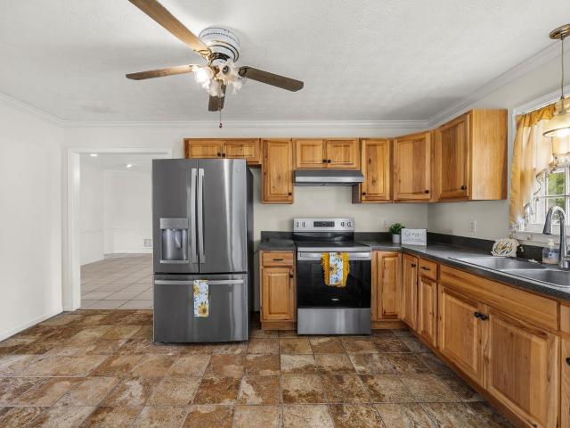 608 Lenhardt Road