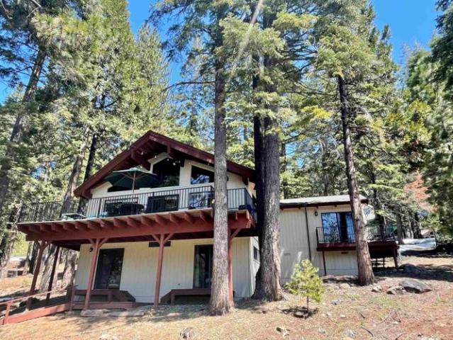608 Mountain Ridge Road W, Lake Almanor, CA 96137