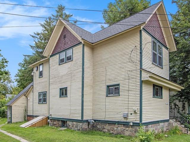 608 Minor Ave, Kalamazoo, MI 49008